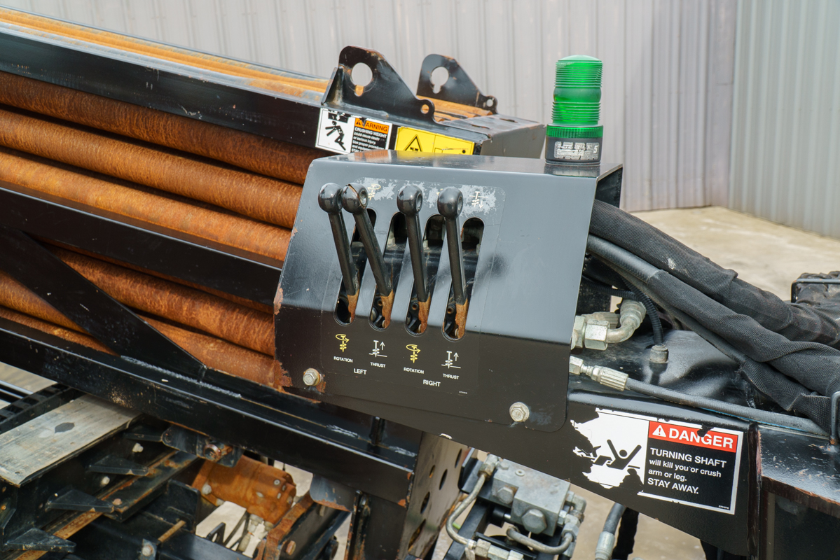 2013 Ditch Witch JT4020 MACH 1